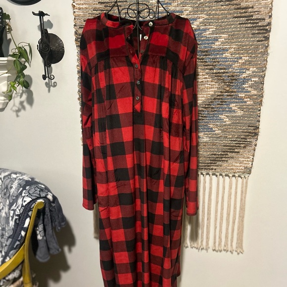 Aria | Intimates & Sleepwear | Aria Plaid Buttonup Nightgown | Poshmark